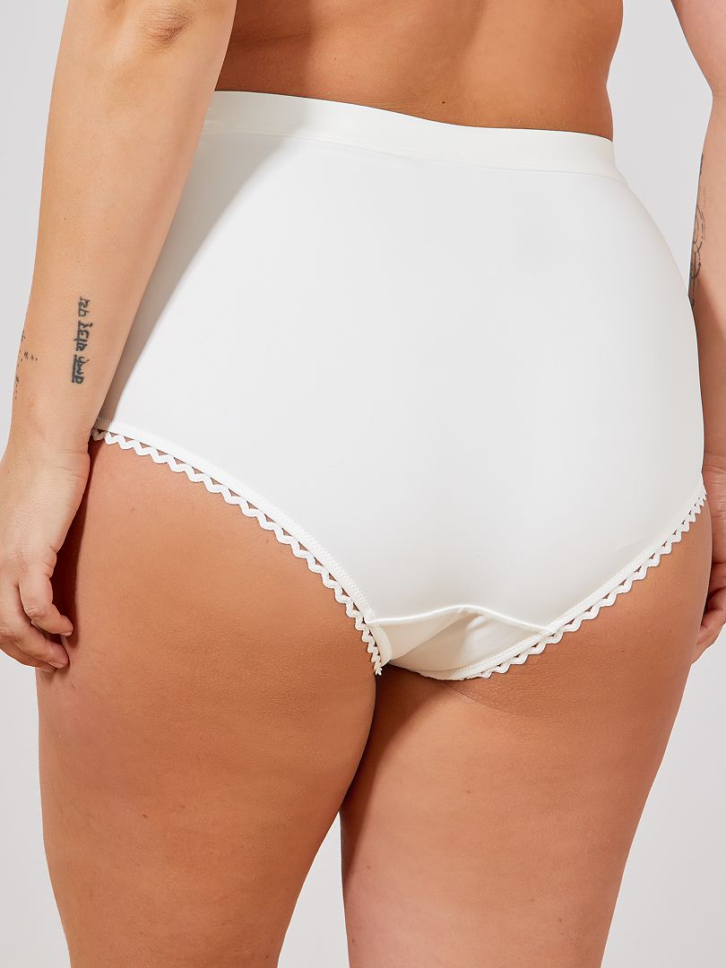 Slipje van microvezel met kant - sneeuw wit - Kiabi - 10.00€ Slipje van microvezel met kant - sneeuw wit - Kiabi - 10.00€